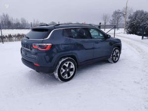 Grey Jeep Compass 2017 in Kaunas, with an engine capacity of 1.60 L and mileage of 138 thousand km for 11300 €, photo 3 on AUTOMOTO.COM.LV