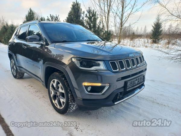 Pelēks Jeep Compass 2017 Tartu, ar dzinēja tilpumu 2.00 L un nobraukumu 164 tūkst. km par 12950 €, foto 5 vietnē AUTOMOTO.COM.LV