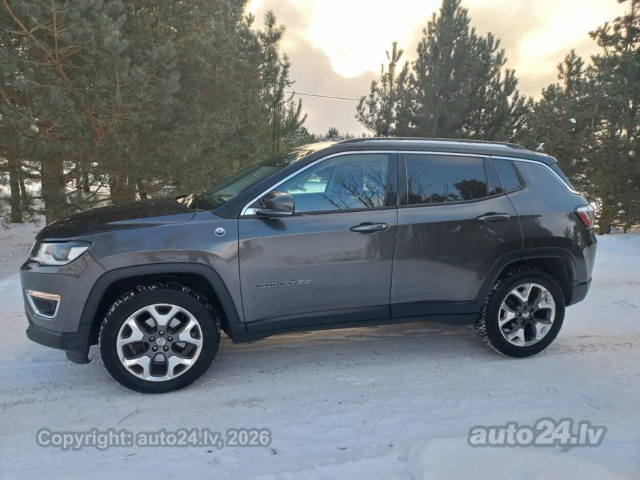 Pelēks Jeep Compass 2017 Tartu, ar dzinēja tilpumu 2.00 L un nobraukumu 164 tūkst. km par 12950 €, foto 6 vietnē AUTOMOTO.COM.LV