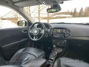 Pelēks Jeep Compass 2017 Tartu, ar dzinēja tilpumu 2.00 L un nobraukumu 164 tūkst. km par 12950 €, foto 18 vietnē AUTOMOTO.COM.LV