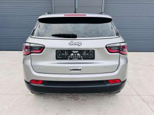 Pelēks Jeep Compass 2017 Utena, ar dzinēja tilpumu 1.96 L un nobraukumu 220 tūkst. km par 12150 €, foto 8 vietnē AUTOMOTO.COM.LV