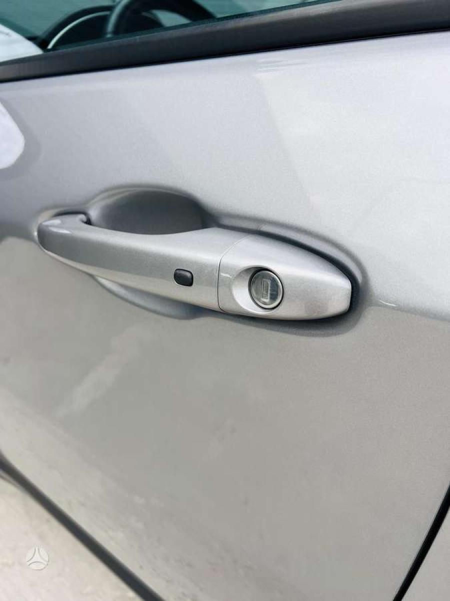 Pelēks Jeep Compass 2017 Utena, ar dzinēja tilpumu 1.96 L un nobraukumu 220 tūkst. km par 12150 €, foto 10 vietnē AUTOMOTO.COM.LV