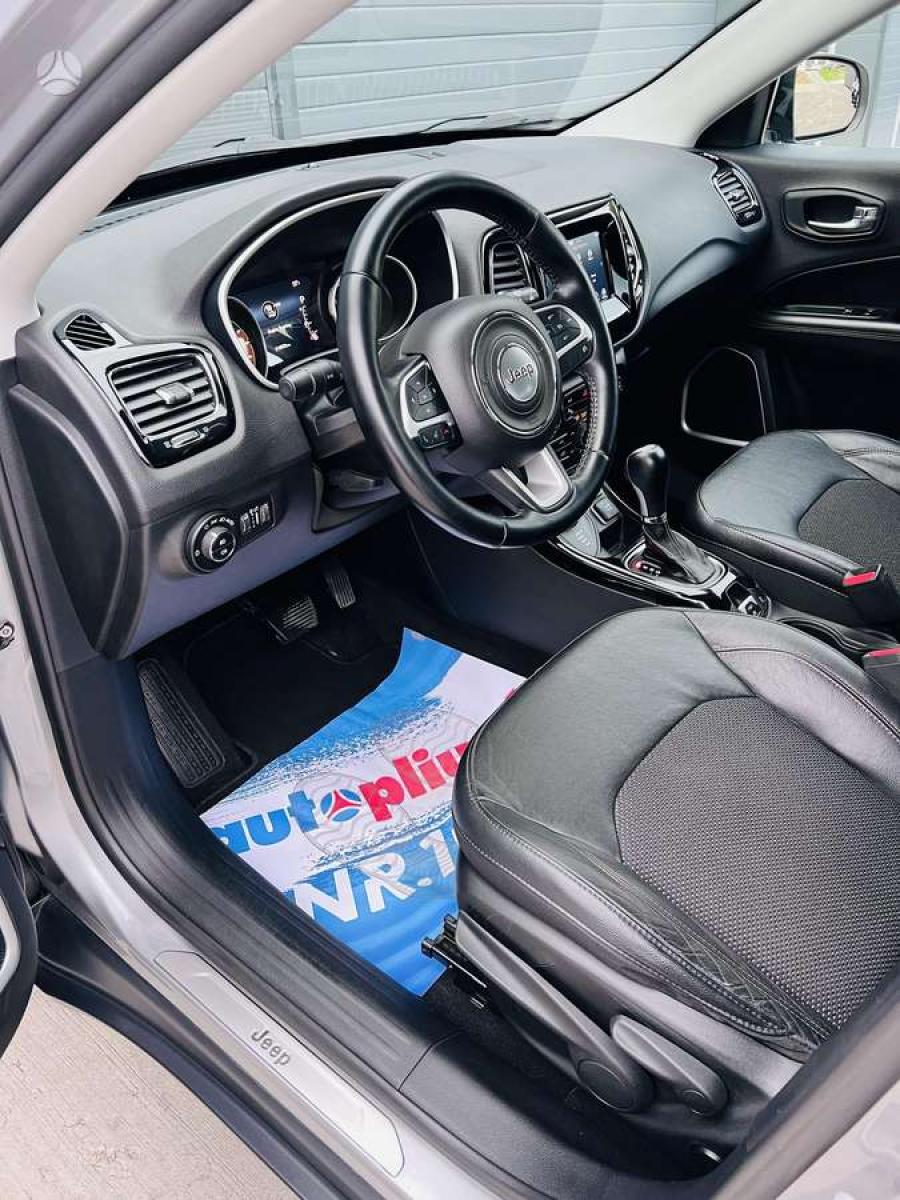 Pelēks Jeep Compass 2017 Utena, ar dzinēja tilpumu 1.96 L un nobraukumu 220 tūkst. km par 12150 €, foto 13 vietnē AUTOMOTO.COM.LV