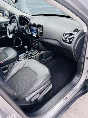 Pelēks Jeep Compass 2017 Utena, ar dzinēja tilpumu 1.96 L un nobraukumu 220 tūkst. km par 12150 €, foto 18 vietnē AUTOMOTO.COM.LV