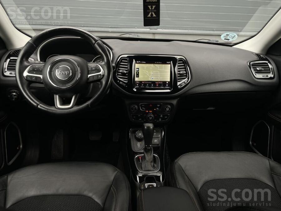 Pelēks Jeep Compass 2017 Rīga, ar dzinēja tilpumu 2.00 L un nobraukumu 161 tūkst. km par 9600 €, foto 7 vietnē AUTOMOTO.COM.LV