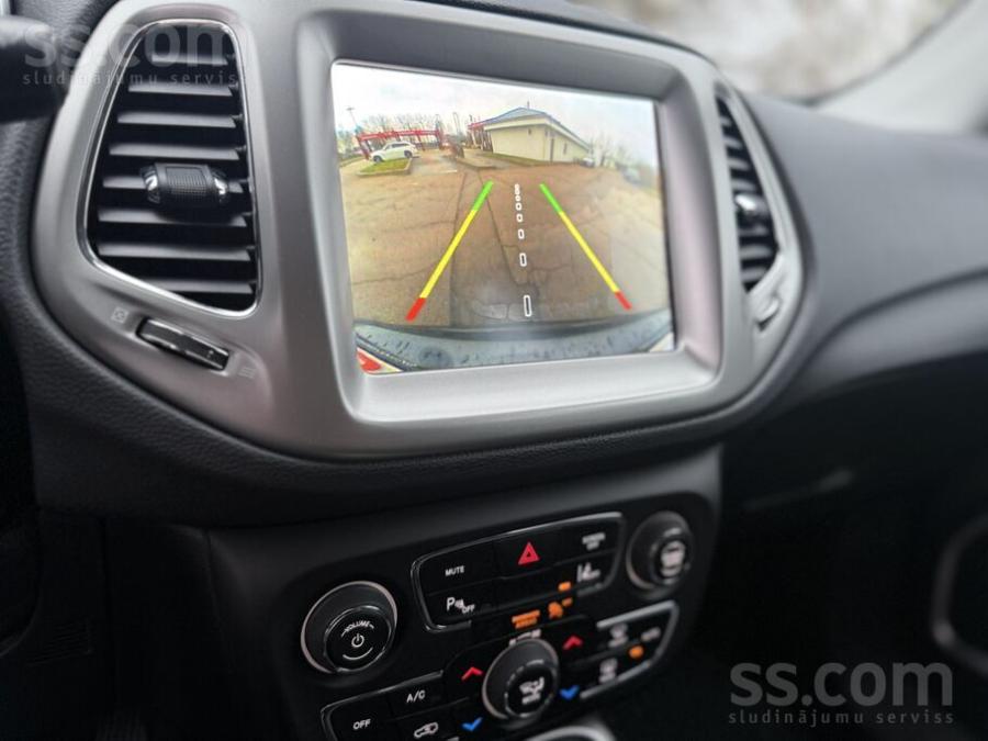 Grey Jeep Compass 2018 in Riga, with an engine capacity of 1.40 L and mileage of 0 thousand km for 11490 €, photo 21 on AUTOMOTO.COM.LV
