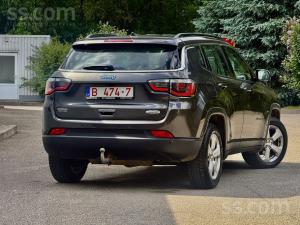 Grey Jeep Compass 2018 in Riga, with an engine capacity of 1.40 L and mileage of 0 thousand km for 10770 €, photo 4 on AUTOMOTO.COM.LV