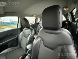 Grey Jeep Compass 2018 in Riga, with an engine capacity of 1.40 L and mileage of 0 thousand km for 10770 €, photo 8 on AUTOMOTO.COM.LV