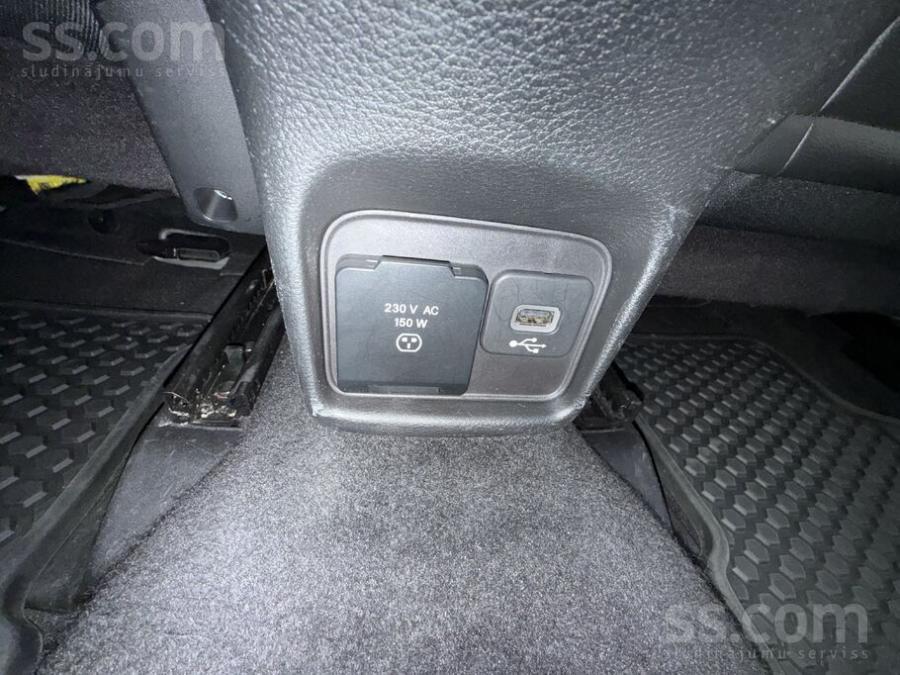Grey Jeep Compass 2018 in Riga, with an engine capacity of 1.40 L and mileage of 0 thousand km for 10770 €, photo 14 on AUTOMOTO.COM.LV