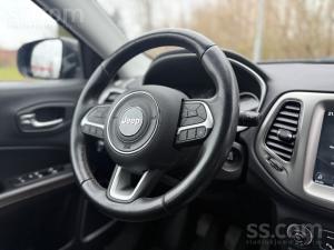Grey Jeep Compass 2018 in Riga, with an engine capacity of 1.40 L and mileage of 0 thousand km for 10770 €, photo 19 on AUTOMOTO.COM.LV