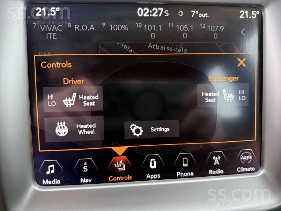 Grey Jeep Compass 2018 in Riga, with an engine capacity of 1.40 L and mileage of 0 thousand km for 10770 €, photo 23 on AUTOMOTO.COM.LV
