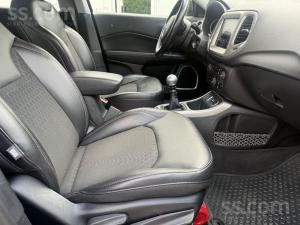 Grey Jeep Compass 2018 in Riga, with an engine capacity of 1.40 L and mileage of 0 thousand km for 10770 €, photo 31 on AUTOMOTO.COM.LV