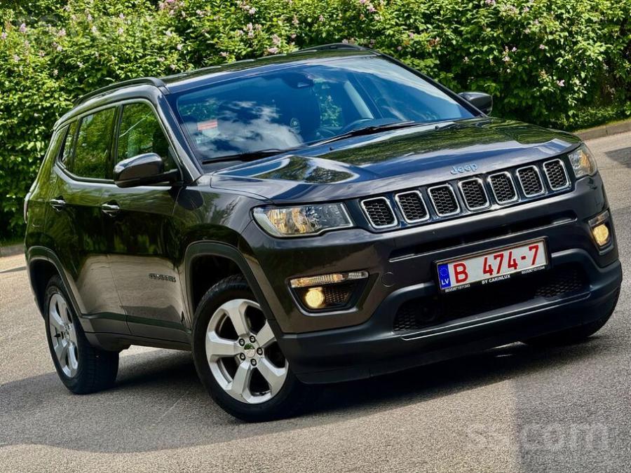 Pelēks Jeep Compass 2018 Rīga, ar dzinēja tilpumu 1.40 L un nobraukumu 0 tūkst. km par 9970 €, foto 3 vietnē AUTOMOTO.COM.LV