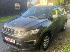 Grey Jeep Compass 2018 in Birzai, with an engine capacity of 1.60 L and mileage of 216 thousand km for 7700 €, photo 3 on AUTOMOTO.COM.LV