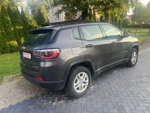 Grey Jeep Compass 2018 in Birzai, with an engine capacity of 1.60 L and mileage of 216 thousand km for 7700 €, photo 6 on AUTOMOTO.COM.LV