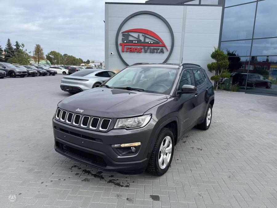 Grey Jeep Compass 2018 in Telschi, with an engine capacity of 1.96 L and mileage of 222 thousand km for 8800 €, photo 1 on AUTOMOTO.COM.LV