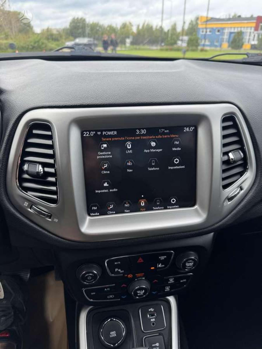 Grey Jeep Compass 2018 in Telschi, with an engine capacity of 1.96 L and mileage of 222 thousand km for 8800 €, photo 34 on AUTOMOTO.COM.LV