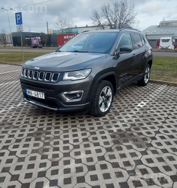Серый Джип Компас 2019 в Рига, объемом двигателя 1.40 л и пробегом 206 тыс. км за 12499 €, фото 1 на AUTOMOTO.COM.LV