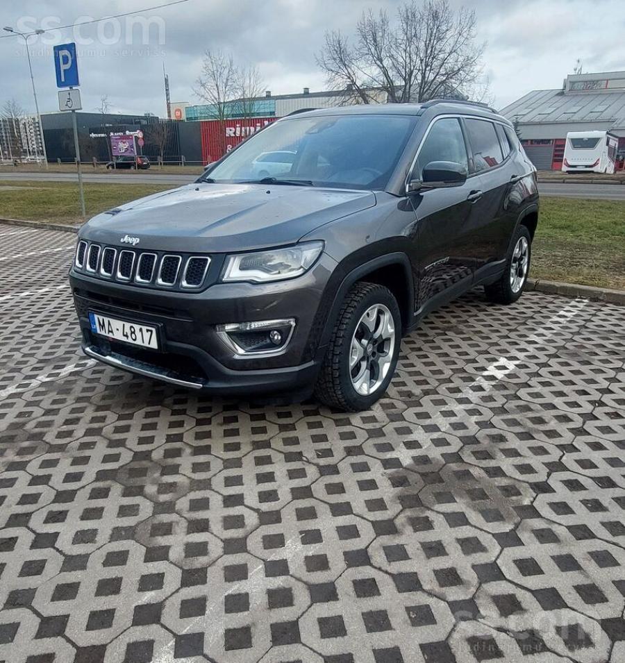 Pelēks Jeep Compass 2019 Rīga, ar dzinēja tilpumu 1.40 L un nobraukumu 206 tūkst. km par 12499 €, foto 1 vietnē AUTOMOTO.COM.LV