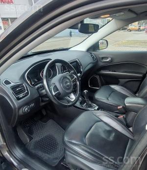 Pelēks Jeep Compass 2019 Rīga, ar dzinēja tilpumu 1.40 L un nobraukumu 206 tūkst. km par 12499 €, foto 7 vietnē AUTOMOTO.COM.LV