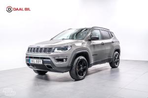 Grey Jeep Compass 2020 in Kaunas, with an engine capacity of 0.00 L and mileage of 70 thousand km for 25050 €, photo 2 on AUTOMOTO.COM.LV