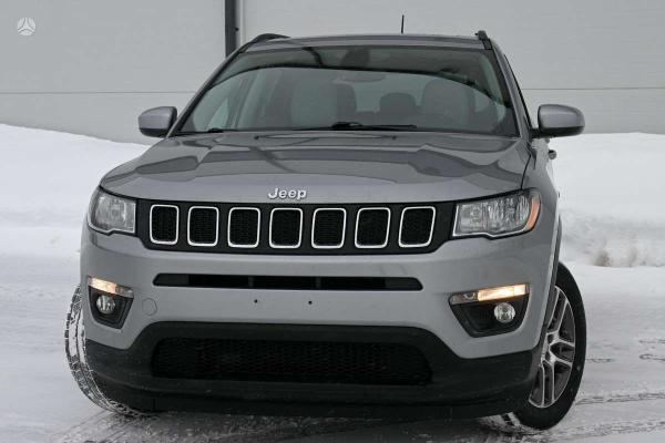Pelēks Jeep Compass 2020 Kretinga, ar dzinēja tilpumu 2.36 L un nobraukumu 101 tūkst. km par 14299 €, foto 2 vietnē AUTOMOTO.COM.LV