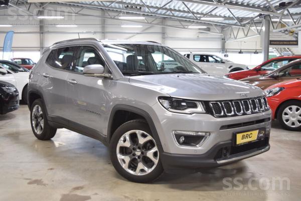 Pelēks Jeep Compass 2020 Rīga, ar dzinēja tilpumu 1.40 L un nobraukumu 121 tūkst. km par 12900 €, foto 1 vietnē AUTOMOTO.COM.LV