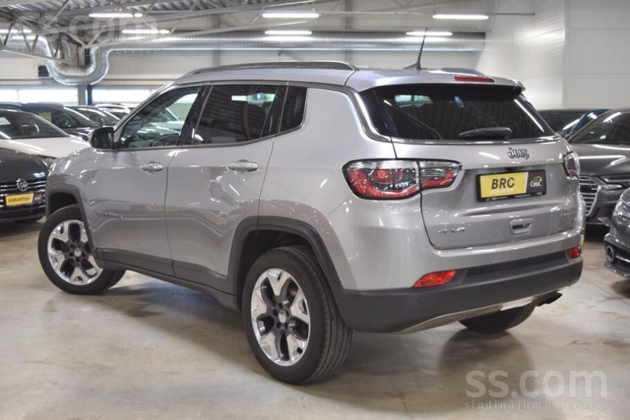 Pelēks Jeep Compass 2020 Rīga, ar dzinēja tilpumu 1.40 L un nobraukumu 121 tūkst. km par 12900 €, foto 3 vietnē AUTOMOTO.COM.LV