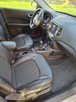 Grey Jeep Compass 2020 in Silale, with an engine capacity of 2.40 L and mileage of 181 thousand km for 13990 €, photo 14 on AUTOMOTO.COM.LV