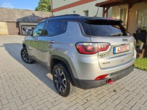 Grey Jeep Compass 2020 in Silale, with an engine capacity of 2.40 L and mileage of 181 thousand km for 13990 €, photo 19 on AUTOMOTO.COM.LV