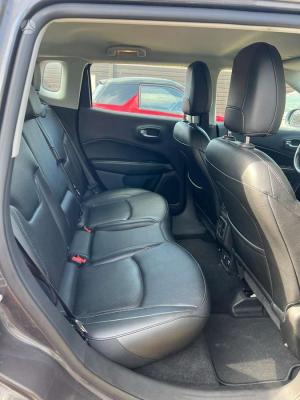 Grey Jeep Compass 2020 in Taurage, with an engine capacity of 1.33 L and mileage of 104 thousand km for 10000 €, photo 10 on AUTOMOTO.COM.LV