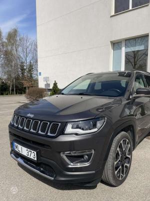 Grey Jeep Compass 2020 in Vilnius, with an engine capacity of 1.33 L and mileage of 84 thousand km for 16700 €, photo 11 on AUTOMOTO.COM.LV