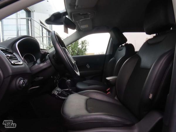 Pelēks Jeep Compass 2021 Kauņa, ar dzinēja tilpumu 1.30 L un nobraukumu 30 tūkst. km par 22012 €, foto 10 vietnē AUTOMOTO.COM.LV
