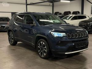 Grey Jeep Compass 2021 in Kaunas, with an engine capacity of 1.30 L and mileage of 43 thousand km for 22170 €, photo  on AUTOMOTO.COM.LV
