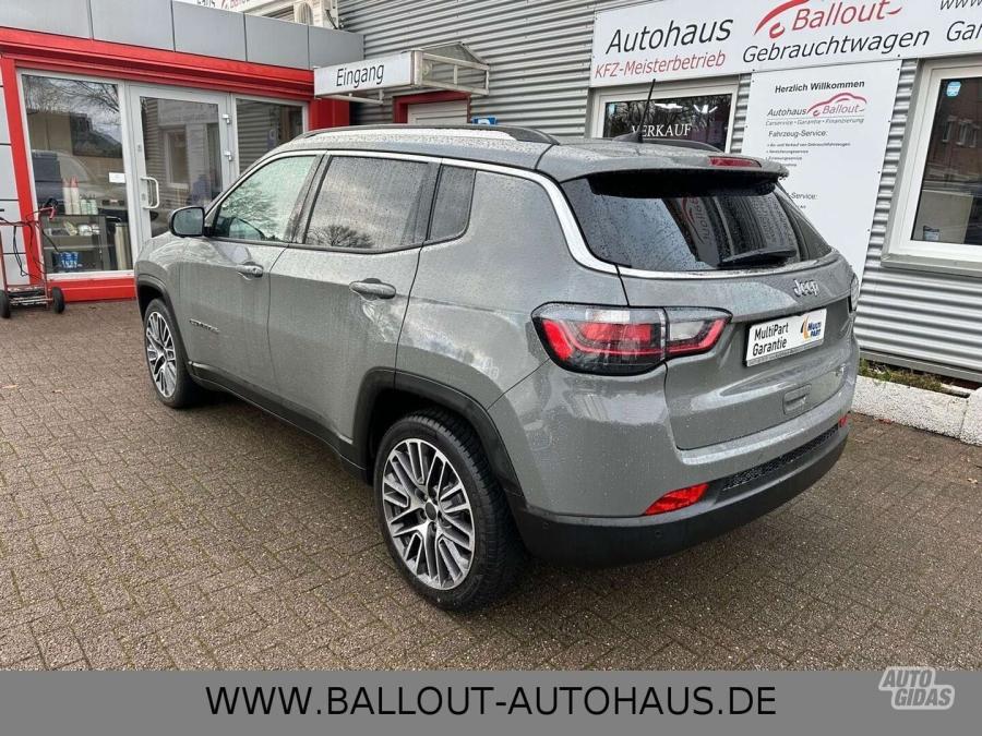 Grey Jeep Compass 2021 in Kaunas, with an engine capacity of 1.30 L and mileage of 79 thousand km for 22694 €, photo 7 on AUTOMOTO.COM.LV