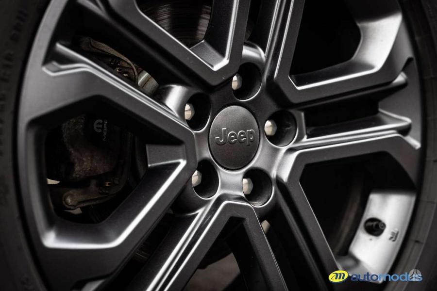 Pelēks Jeep Compass 2021 Viļņa, ar dzinēja tilpumu 1.33 L un nobraukumu 130 tūkst. km par 18880 €, foto 27 vietnē AUTOMOTO.COM.LV