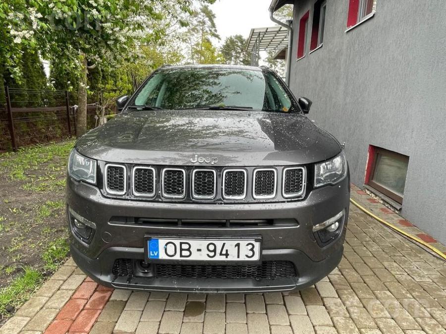 Pelēks Jeep Compass 2021 Jūrmala, ar dzinēja tilpumu 1.60 L un nobraukumu 70 tūkst. km par 15100 €, foto 3 vietnē AUTOMOTO.COM.LV