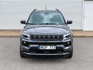 Pelēks Jeep Compass 2021 Viļņa, ar dzinēja tilpumu 1.33 L un nobraukumu 130 tūkst. km par 16950 €, foto 6 vietnē AUTOMOTO.COM.LV