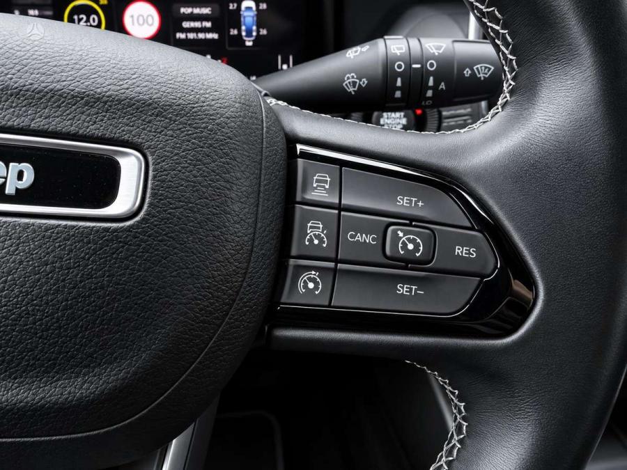 Pelēks Jeep Compass 2021 Viļņa, ar dzinēja tilpumu 1.33 L un nobraukumu 130 tūkst. km par 16950 €, foto 16 vietnē AUTOMOTO.COM.LV