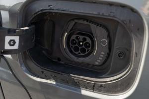 Pelēks Jeep Compass 2021 Viļņa, ar dzinēja tilpumu 1.33 L un nobraukumu 131 tūkst. km par 19555 €, foto 12 vietnē AUTOMOTO.COM.LV