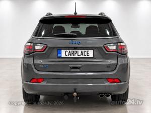 Pelēks Jeep Compass 2021 Tallina, ar dzinēja tilpumu 0.00 L un nobraukumu 195 tūkst. km par 15999 €, foto 11 vietnē AUTOMOTO.COM.LV