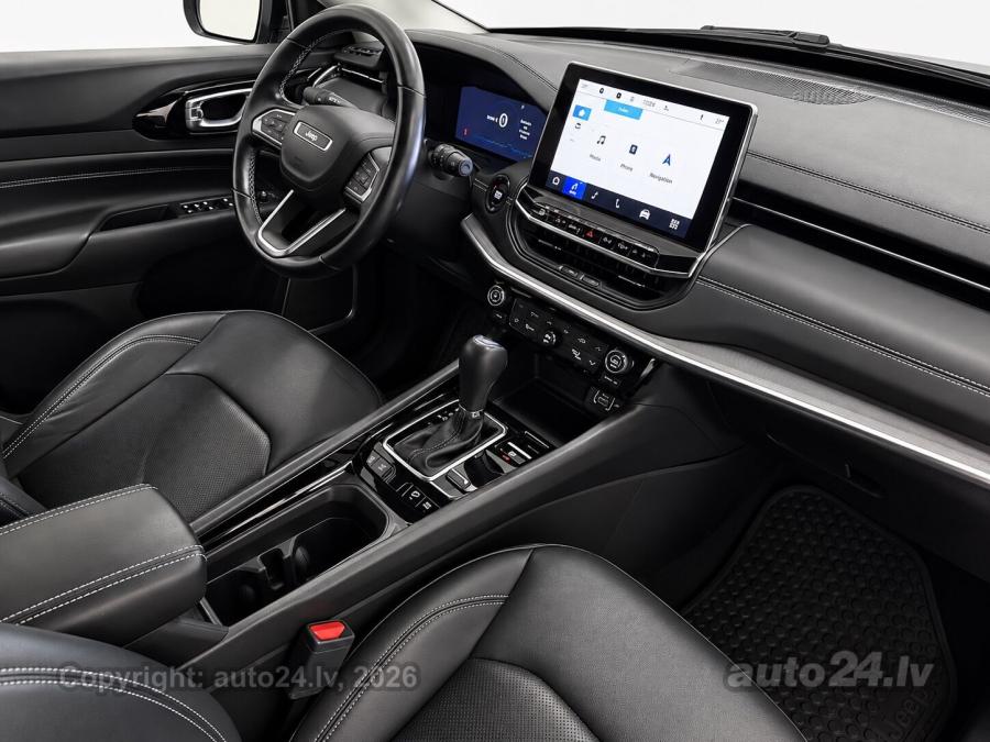 Pelēks Jeep Compass 2021 Tallina, ar dzinēja tilpumu 0.00 L un nobraukumu 195 tūkst. km par 15999 €, foto 13 vietnē AUTOMOTO.COM.LV