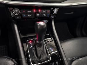 Pelēks Jeep Compass 2021 Tallina, ar dzinēja tilpumu 0.00 L un nobraukumu 195 tūkst. km par 15999 €, foto 21 vietnē AUTOMOTO.COM.LV