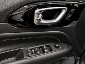 Pelēks Jeep Compass 2021 Tallina, ar dzinēja tilpumu 0.00 L un nobraukumu 195 tūkst. km par 15999 €, foto 22 vietnē AUTOMOTO.COM.LV