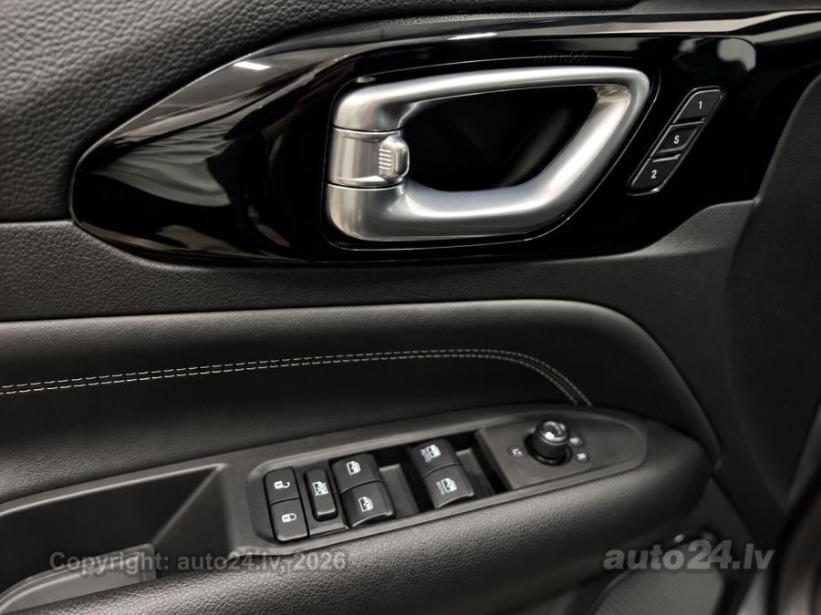 Pelēks Jeep Compass 2021 Tallina, ar dzinēja tilpumu 0.00 L un nobraukumu 195 tūkst. km par 15999 €, foto 22 vietnē AUTOMOTO.COM.LV