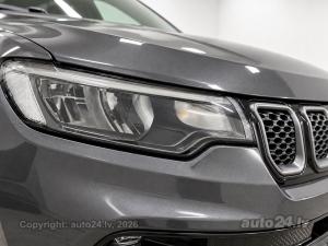 Pelēks Jeep Compass 2021 Tallina, ar dzinēja tilpumu 0.00 L un nobraukumu 195 tūkst. km par 15999 €, foto 23 vietnē AUTOMOTO.COM.LV