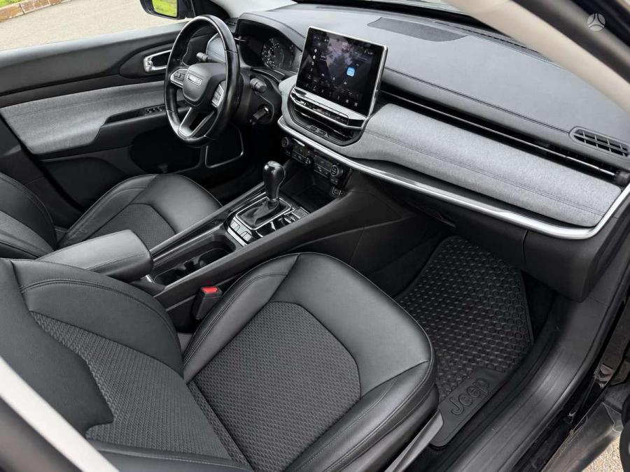 Pelēks Jeep Compass 2022 Viļņa, ar dzinēja tilpumu 1.33 L un nobraukumu 167 tūkst. km par 13950 €, foto 12 vietnē AUTOMOTO.COM.LV