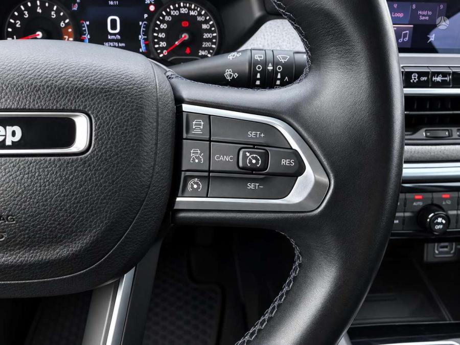 Pelēks Jeep Compass 2022 Viļņa, ar dzinēja tilpumu 1.33 L un nobraukumu 167 tūkst. km par 13950 €, foto 16 vietnē AUTOMOTO.COM.LV