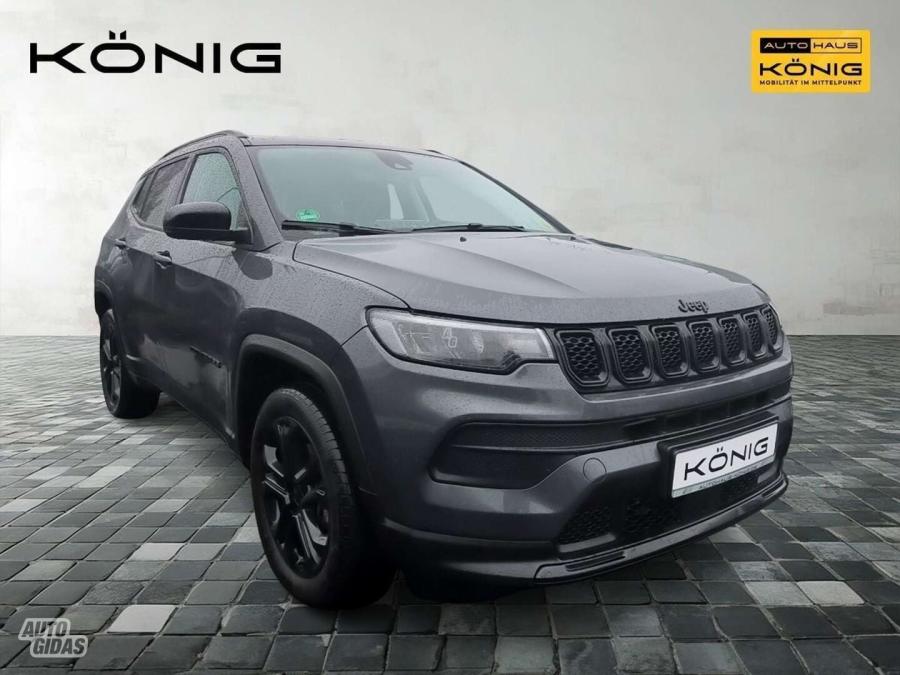 Grey Jeep Compass 2023 in Kaunas, with an engine capacity of 1.50 L and mileage of 20 thousand km for 30630 €, photo 2 on AUTOMOTO.COM.LV