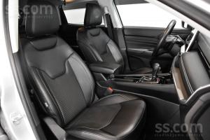 Pelēks Jeep Compass 2023 Rīga, ar dzinēja tilpumu 1.50 L un nobraukumu 54 tūkst. km par 21990 €, foto 16 vietnē AUTOMOTO.COM.LV